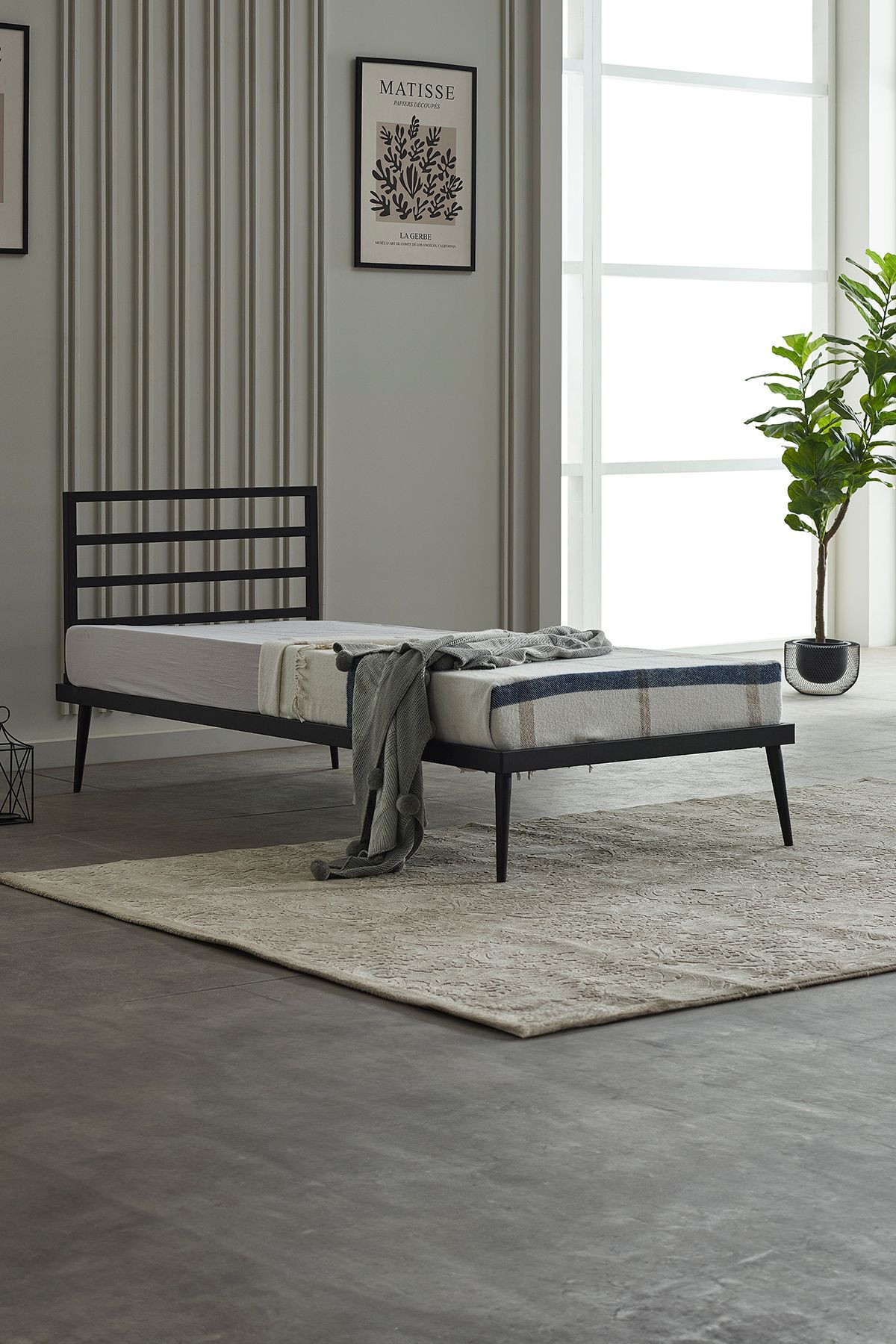 Nerisa Tek Kişilik Metal Karyola - Siyah - idefix