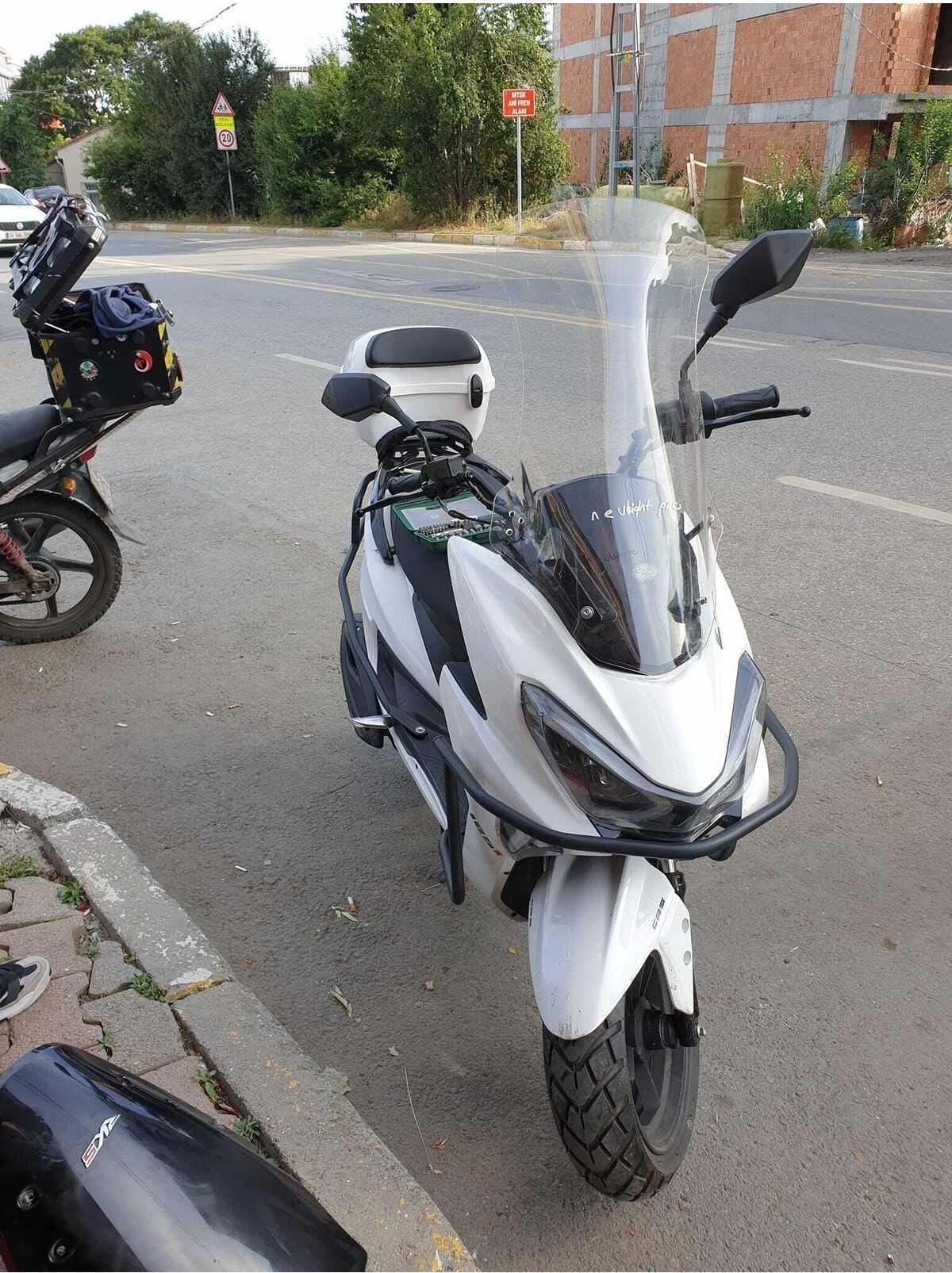 Kuba Newlight PRO Siperlik Ön Cam 2023 2024 Model 75cm şeffaf füme ...