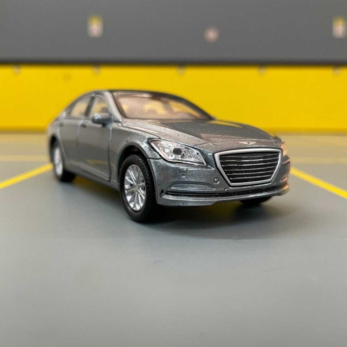 Welly Hyundai Genesis G80 1/36 Ölçek Diecast Metal Model Araba Çek ...