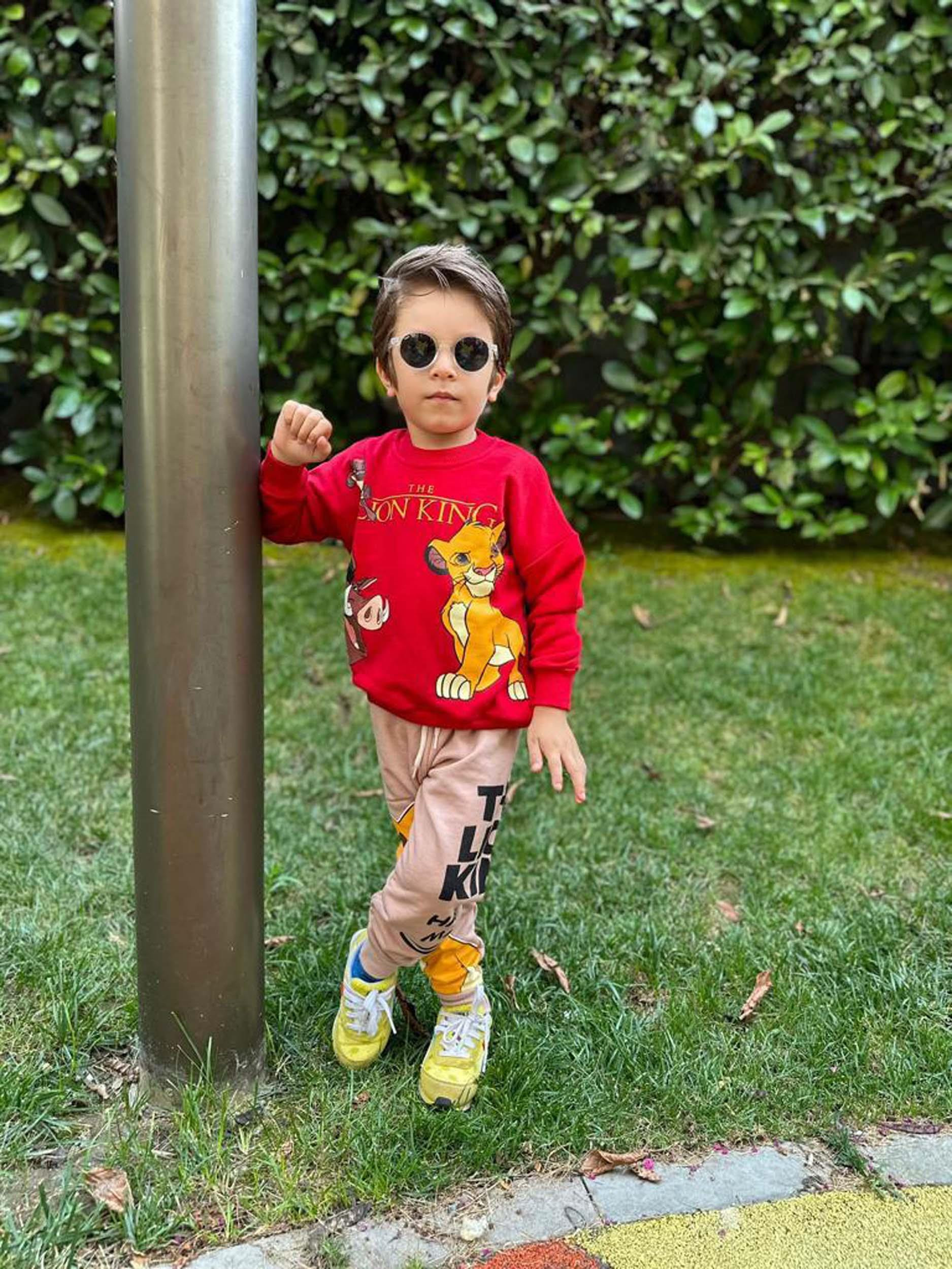 ERKEK ÇOCUK LİON KİNG SİNBAD PAMUK BİSİKLET YAKA EŞOFMAN TAKIMI - idefix