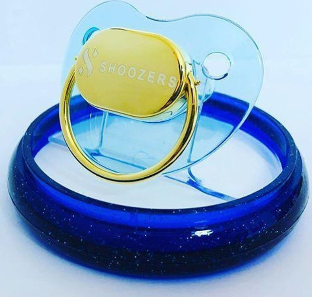 Altın Emzik Nazar Boncuklu Klasik Erkek - idefix